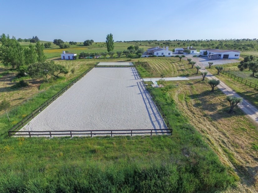 Outdoor-riding-arena-stunning-horse-property-for-sale - Equilife World